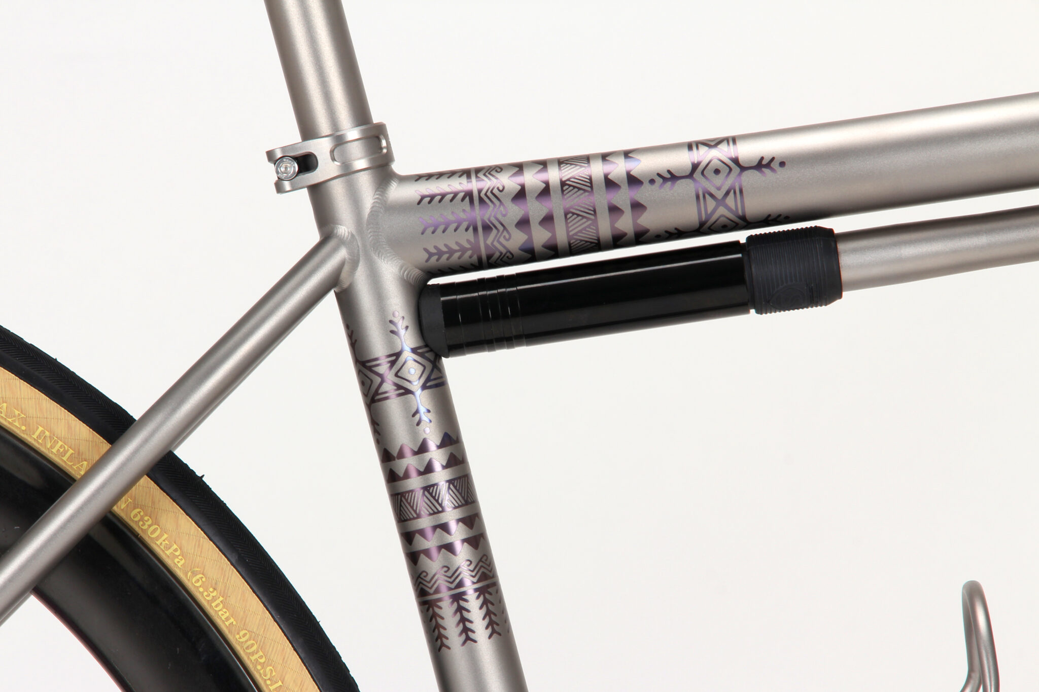 Firefly Bicycles – Custom Titanium and Carbon high-performance bicycles ...